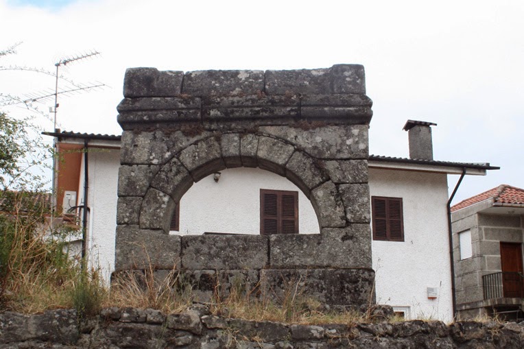 HELDER BARROS: Rota do Românico do Tâmega e Sousa - O Memorial de ...