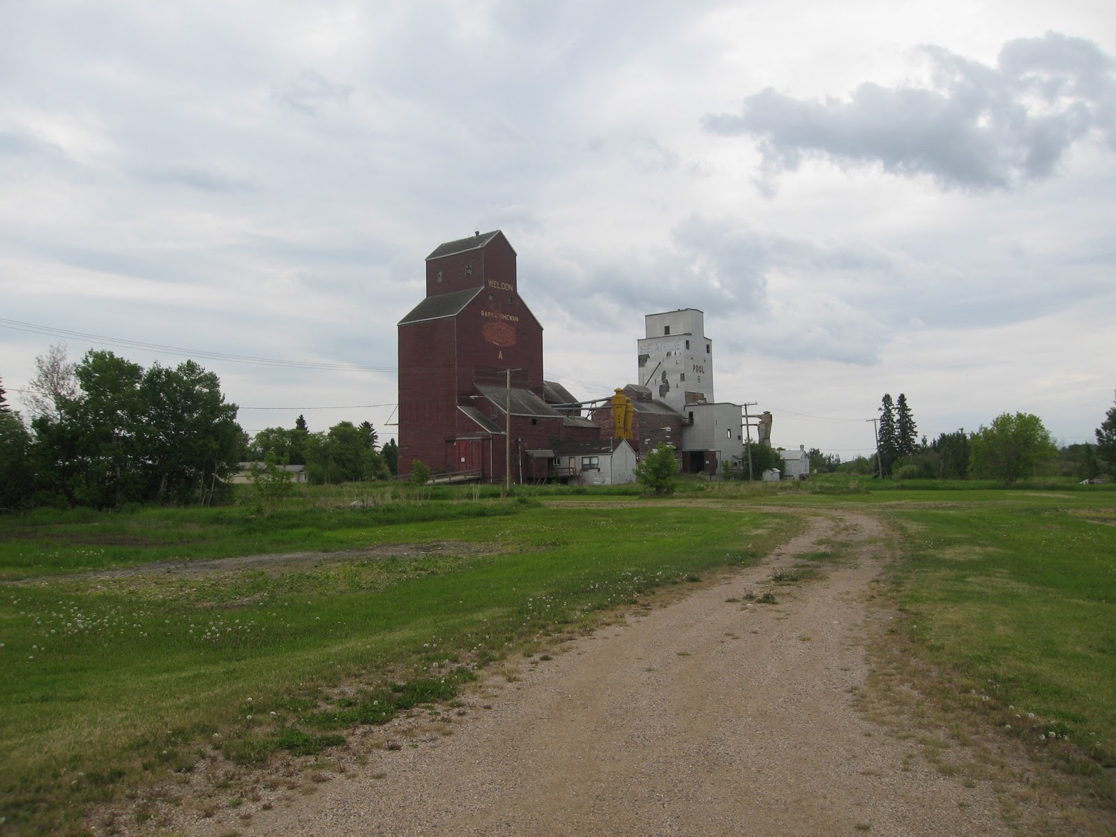 Travels West: Made it to Saskatchewan