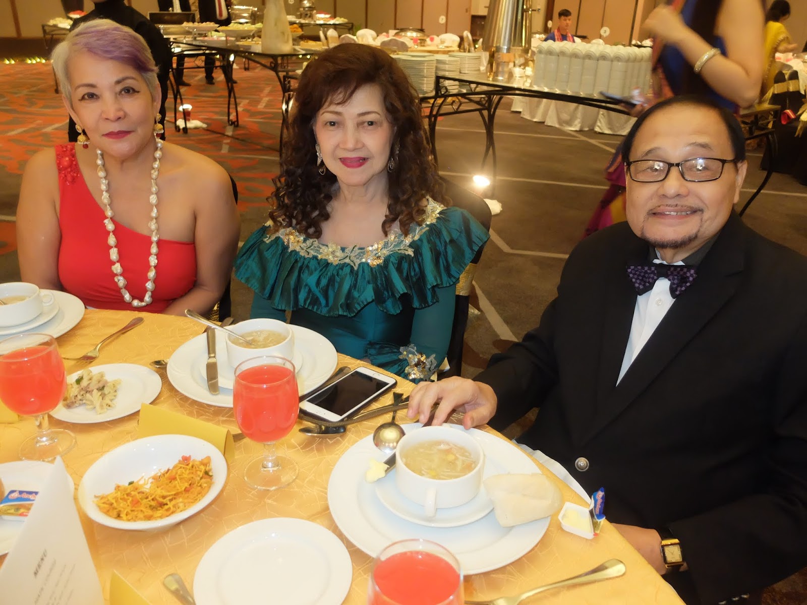 Kee Hua Chee Live!: DATIN MALA, MALAYSIA'S MOST BEAUTIFUL HINDU DATIN ...