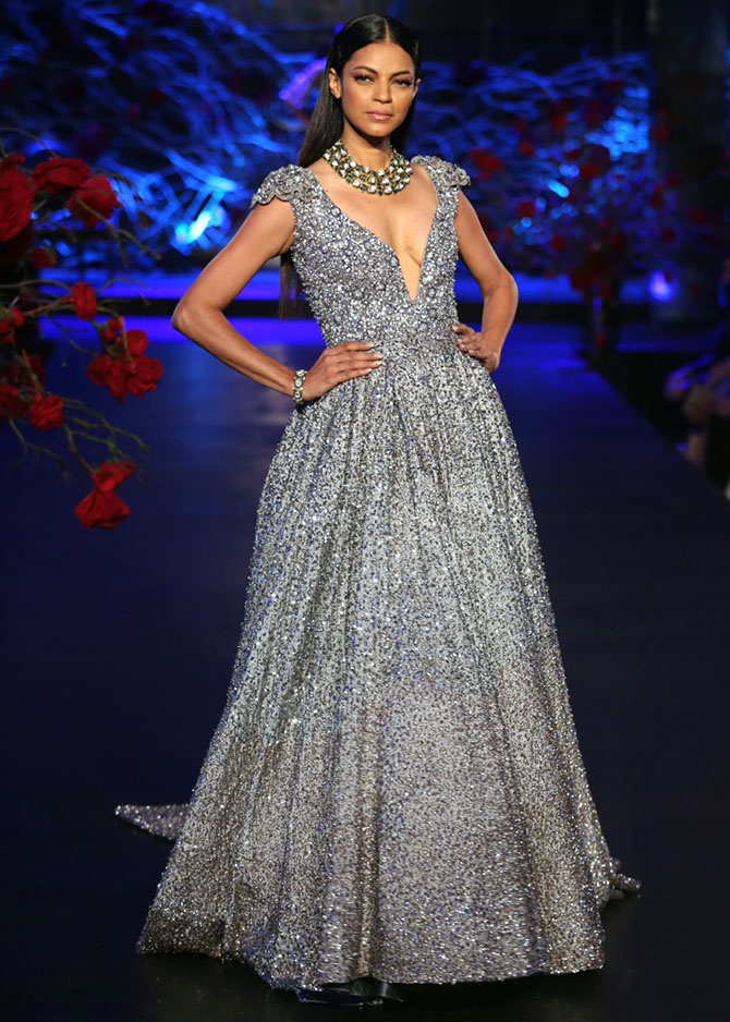 Top 10 Female Models of India | Fashionista