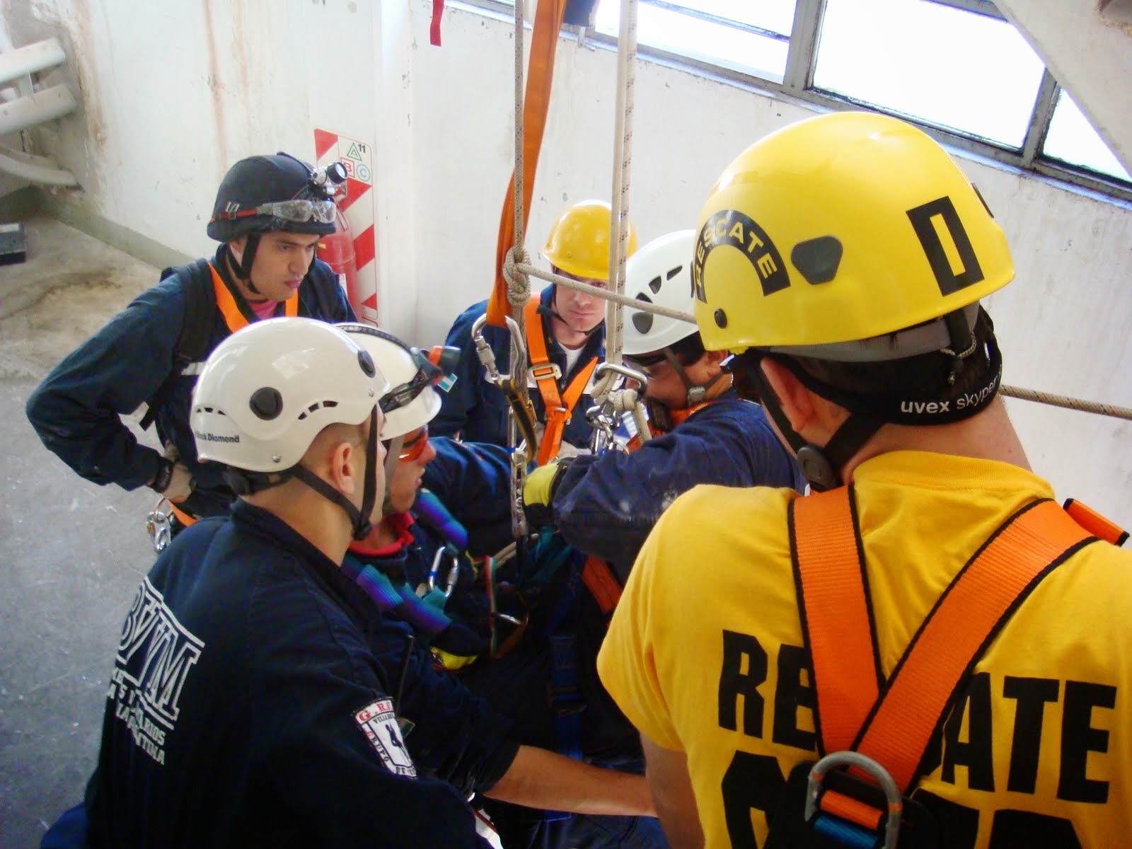 GIFS DE PRIMEROS AUXILIOS: RESCATE BASICO