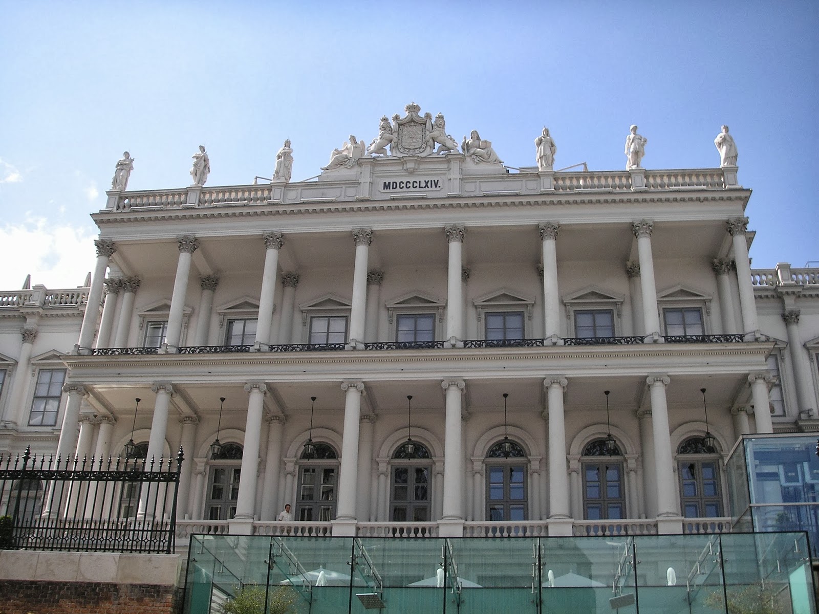 loveisspeed.......: Palais Coburg, also known as Palais Saxe-Coburg, is ...