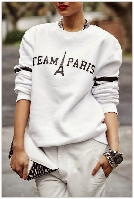 Sweatshirt Chic