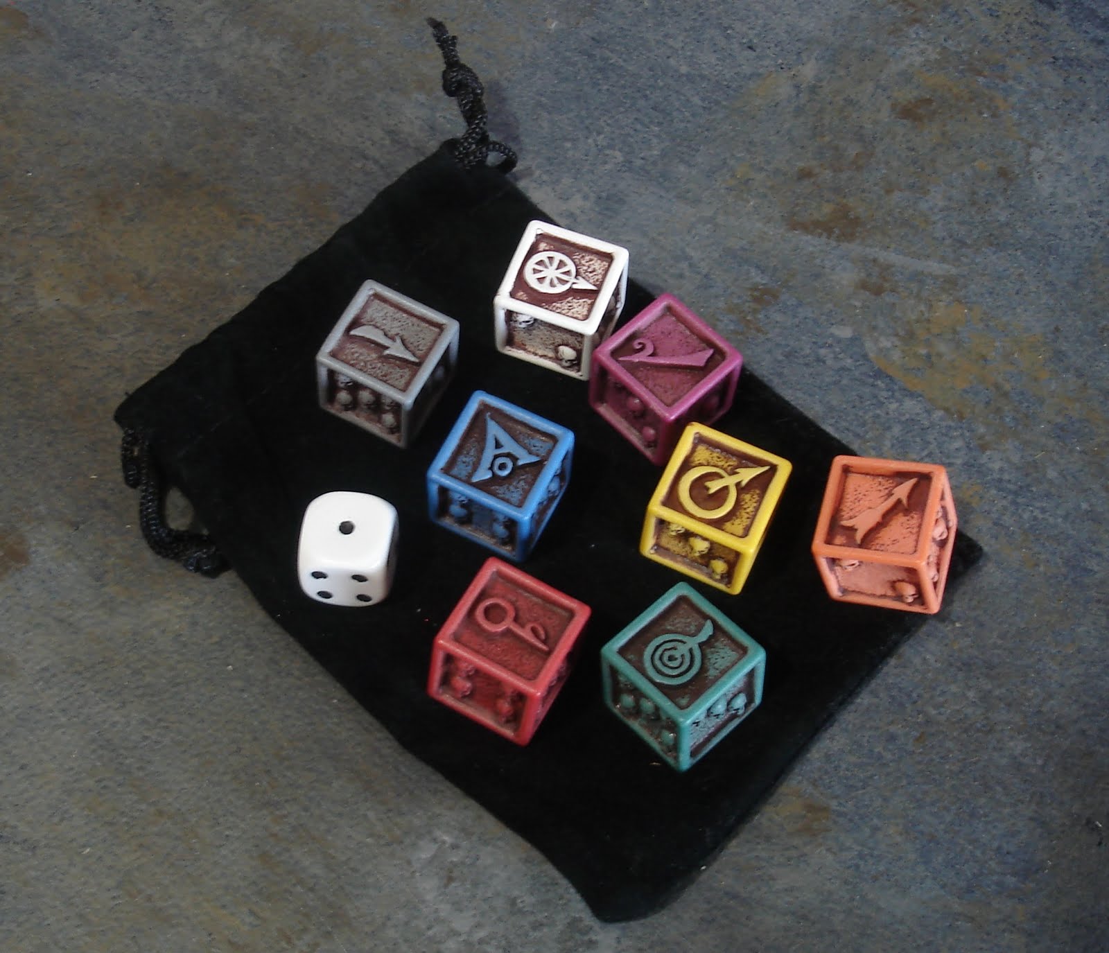 Scatterbrain: warhammer magic dice 2011