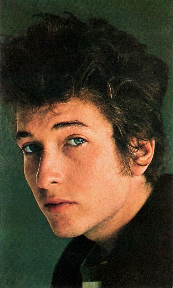 46 Interesting Color Photos of a Young Bob Dylan in the 1960s ~ vintage ...