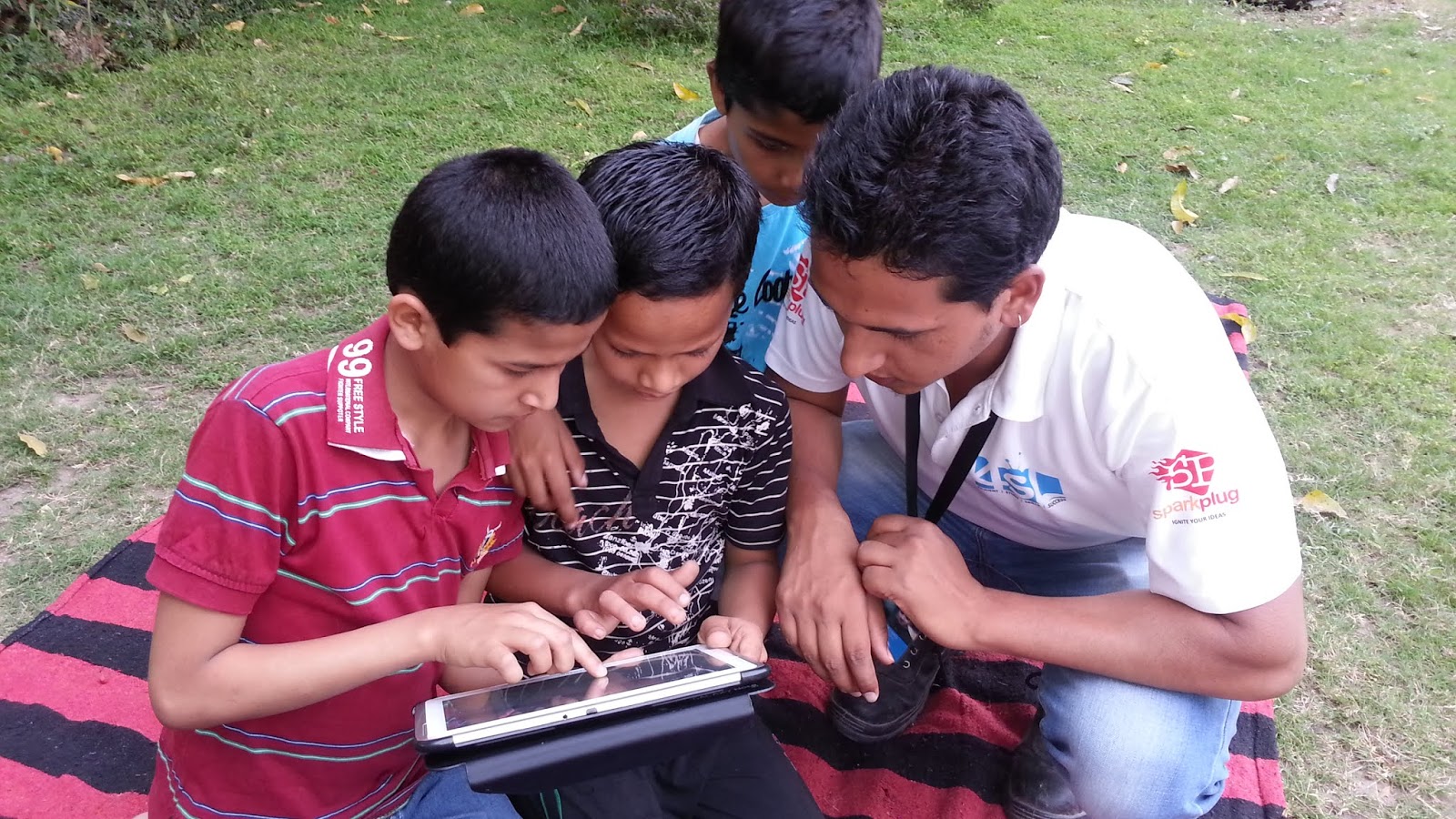 The Written Path: DEIAB: A ‘Jugaad’ Route To Teach Rural Kids