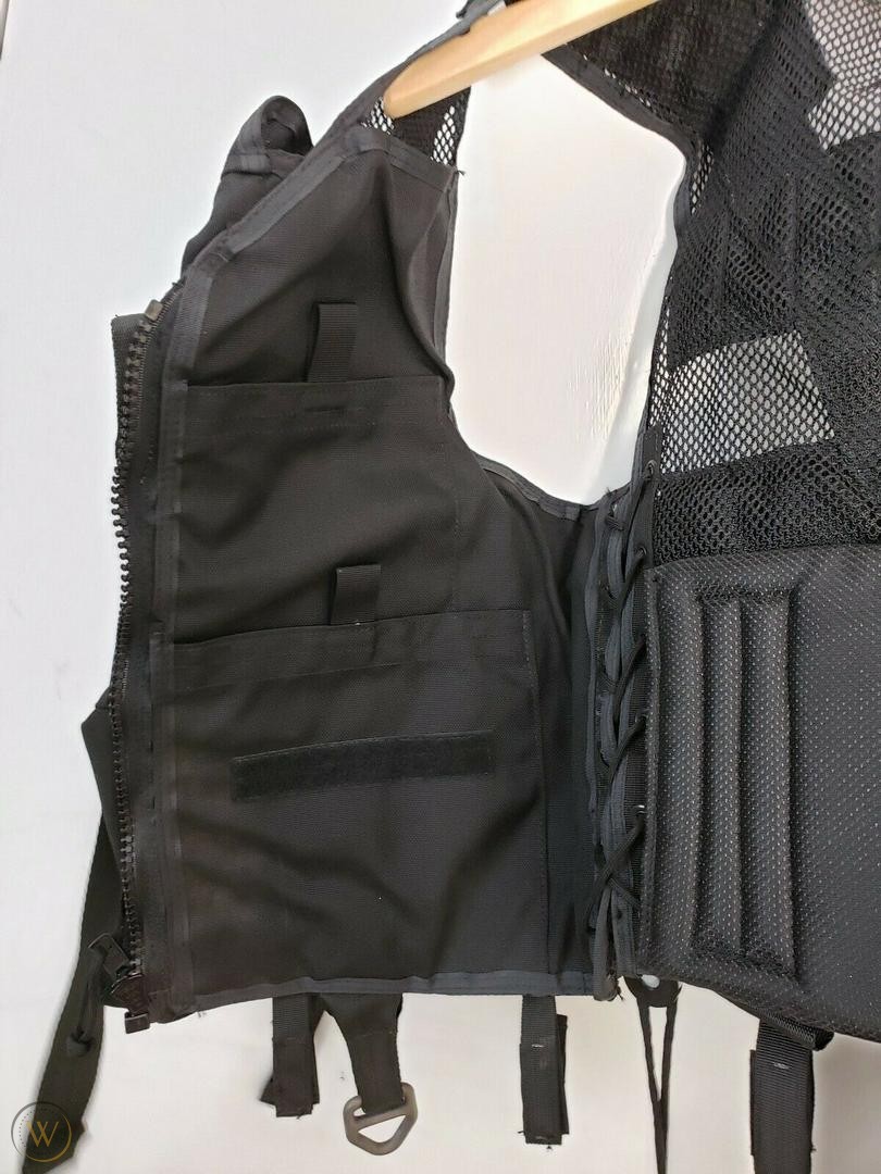 Webbingbabel: AWS INC - Special Operations Gear Medical Trauma Vest