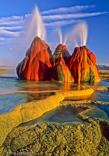 Fly Geyser, Nevada | World's Snaps