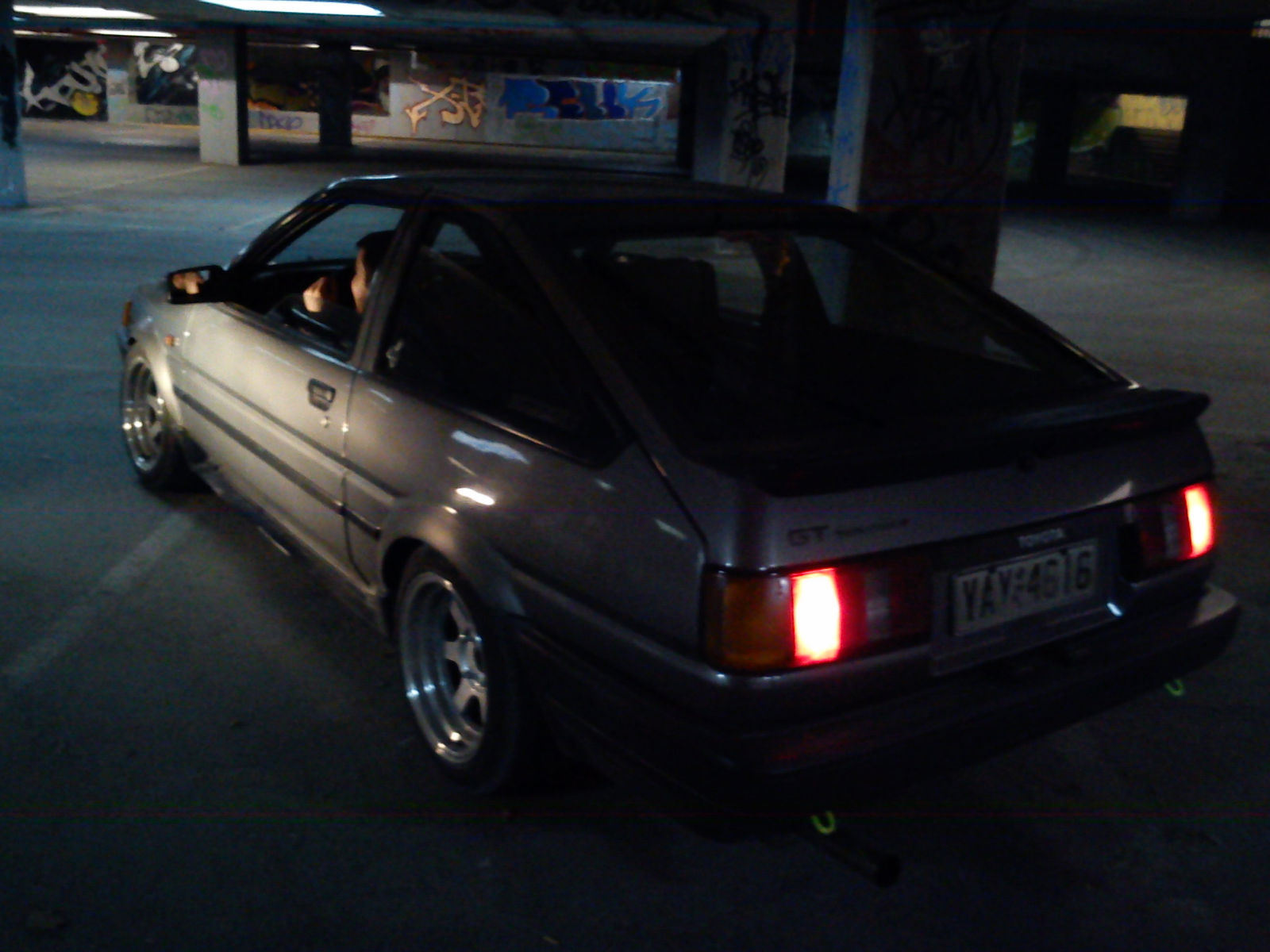 JDMbits: Rota Grid-V Fitted On Pano's AE86!