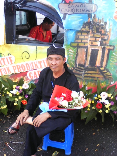 BUNGA PAPAN BEKASI: DEKORASI MOBIL KARNAVAL