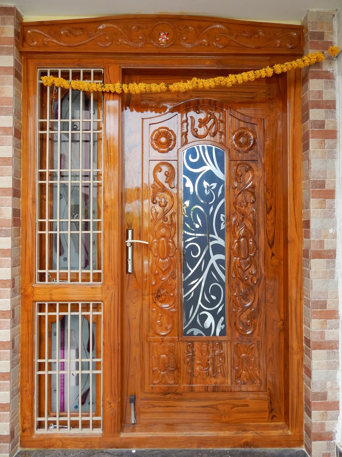 N.VENKATESWARAACHARY: MEN DOORS,