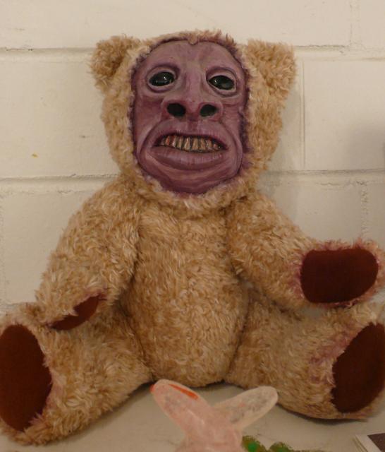 BROJOL BLOG'S: Funny Monkey Man