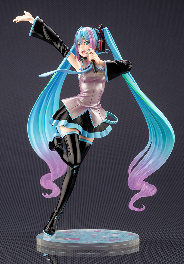 Kotobukiya Shows Pony Hatsune Miku Final Design + Opens Pre-Orders ...