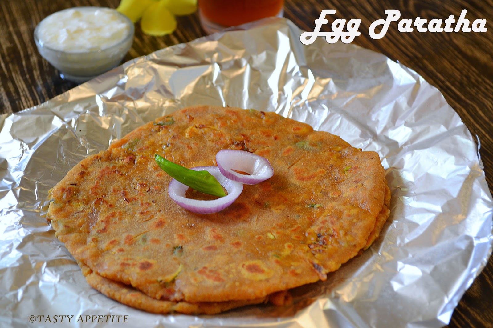 How to make Egg Paratha / Spicy Andda Parantha / Step by Step:
