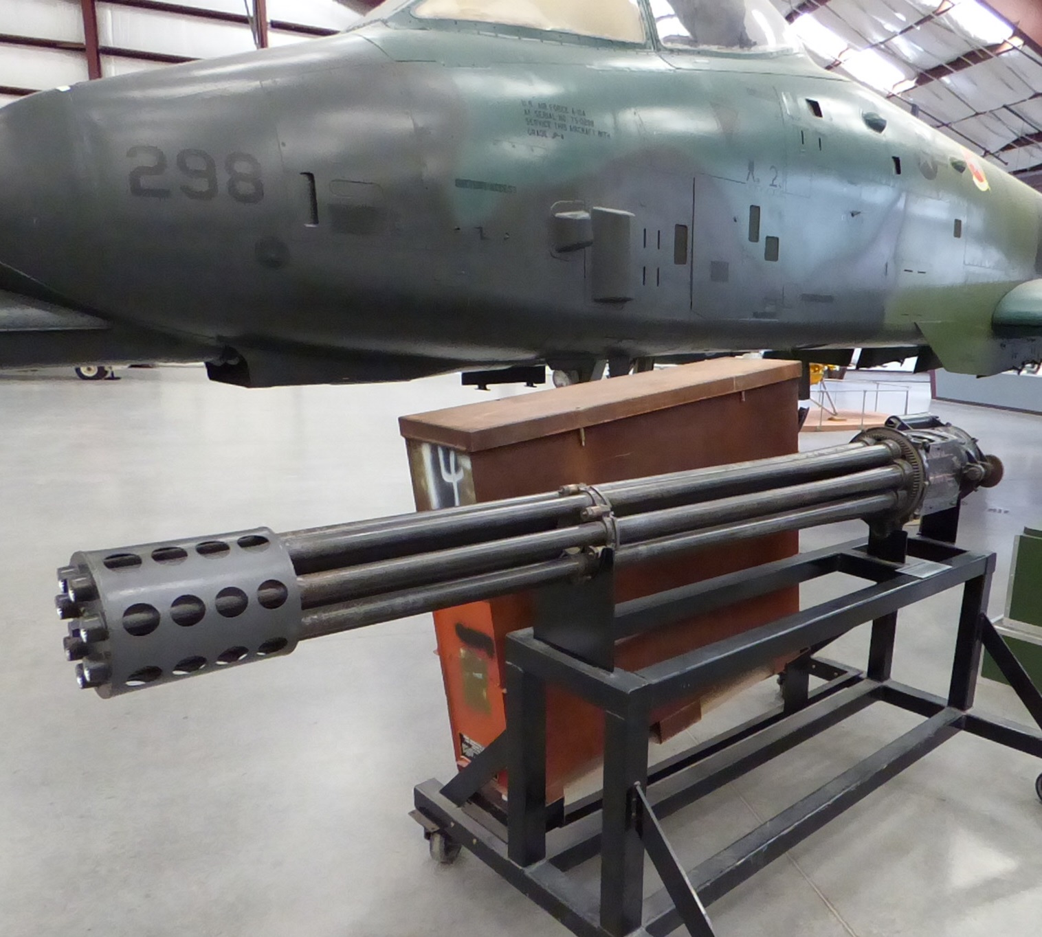 Gatling Gau 8 Avenger/GAU-8 Avenger/GAU-8/A Avenger