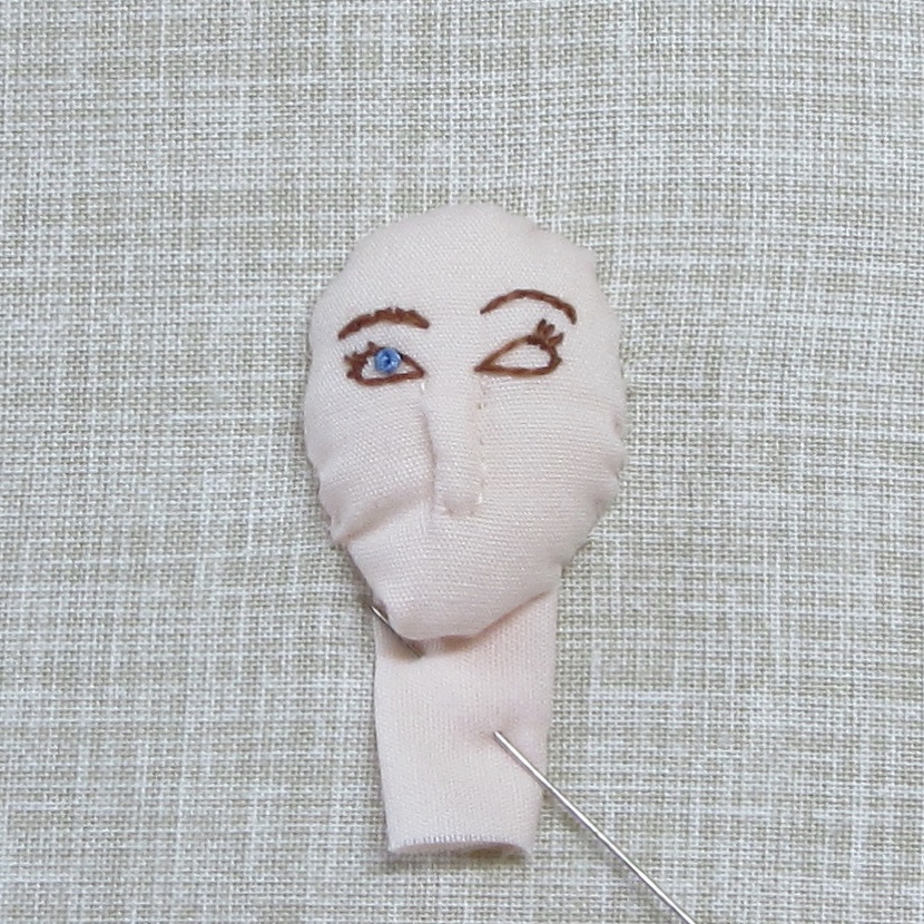 Queenie's Needlework: Stumpwork Portrait Tutorial