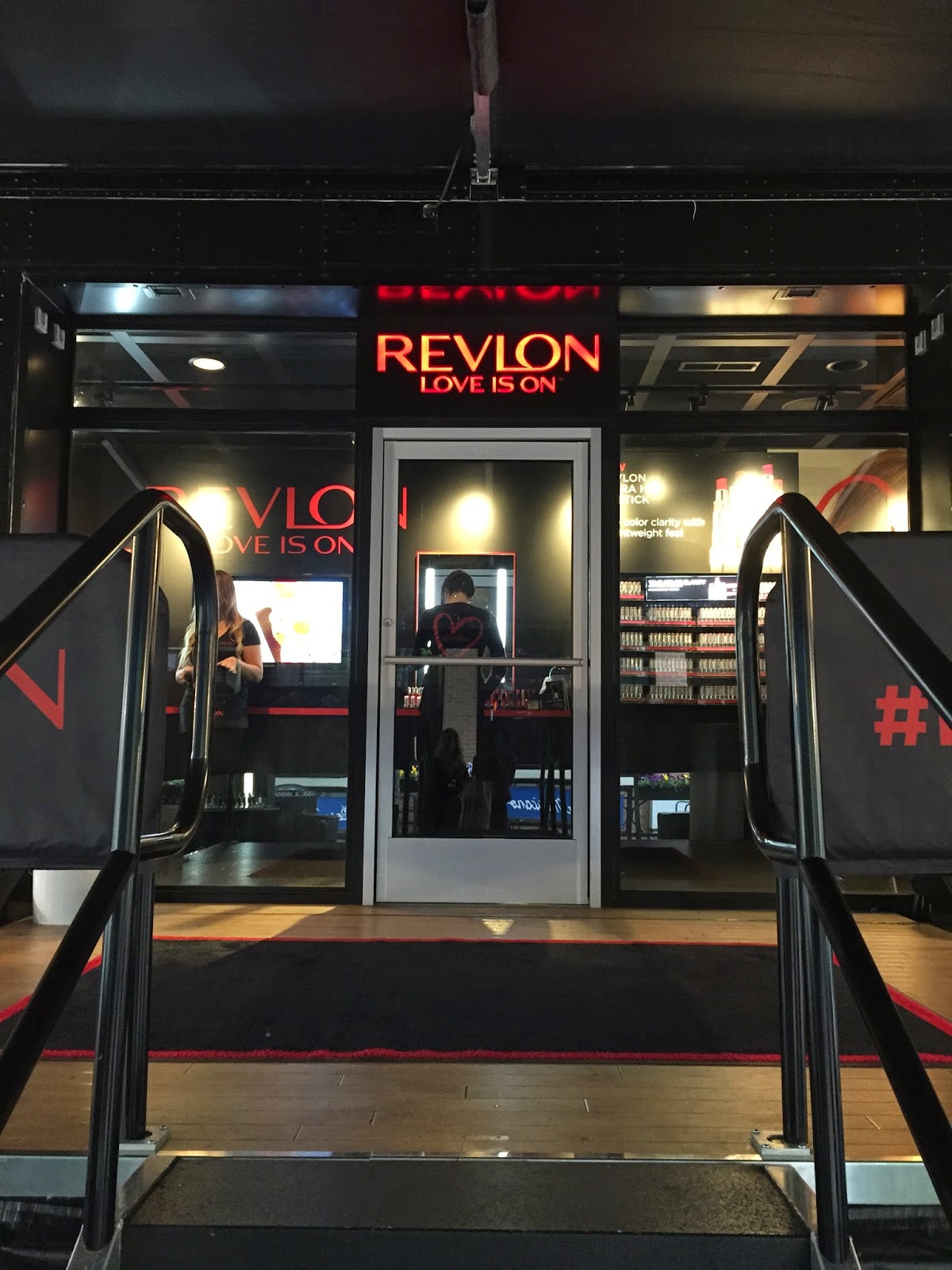 Revlon LOVE IS ON Pop-Up Shop at Atlantic Station - It's Arkeedah ...