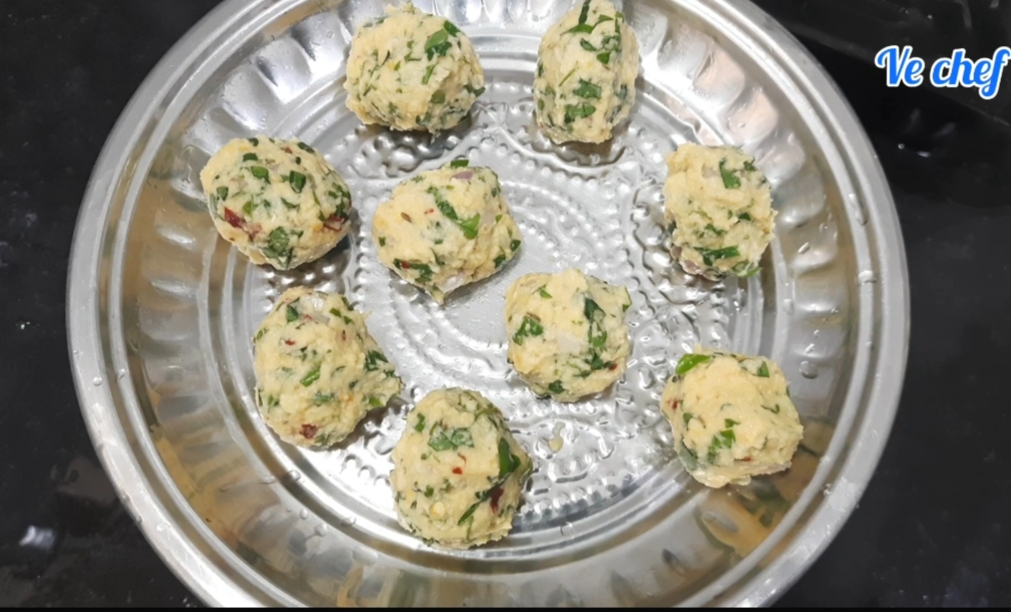 Red Gram Vada/ Dhal vada / Toor dal vada / துவரம் பருப்பு வடை/ तुअर दाल वडा