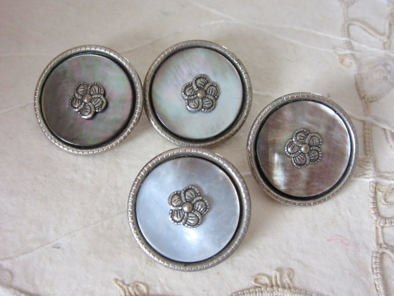 Inspiredwithbuttons' Vintage and Antique Buttons for Jewelry Making and ...