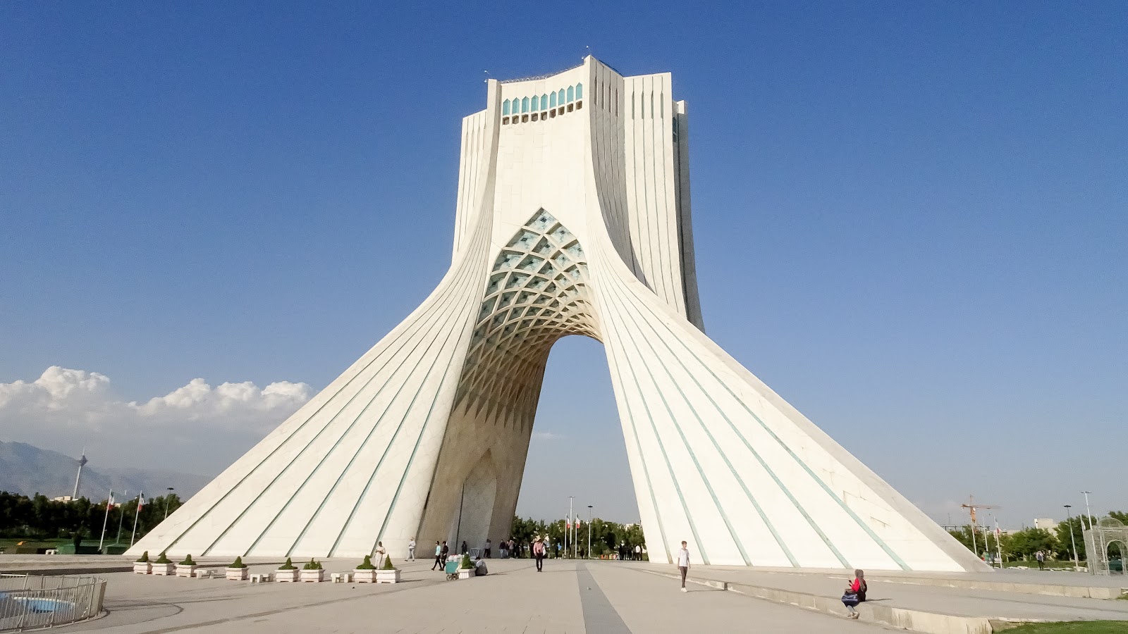Iran - Is Tehran worth a visit? - Sven's Travel Venues