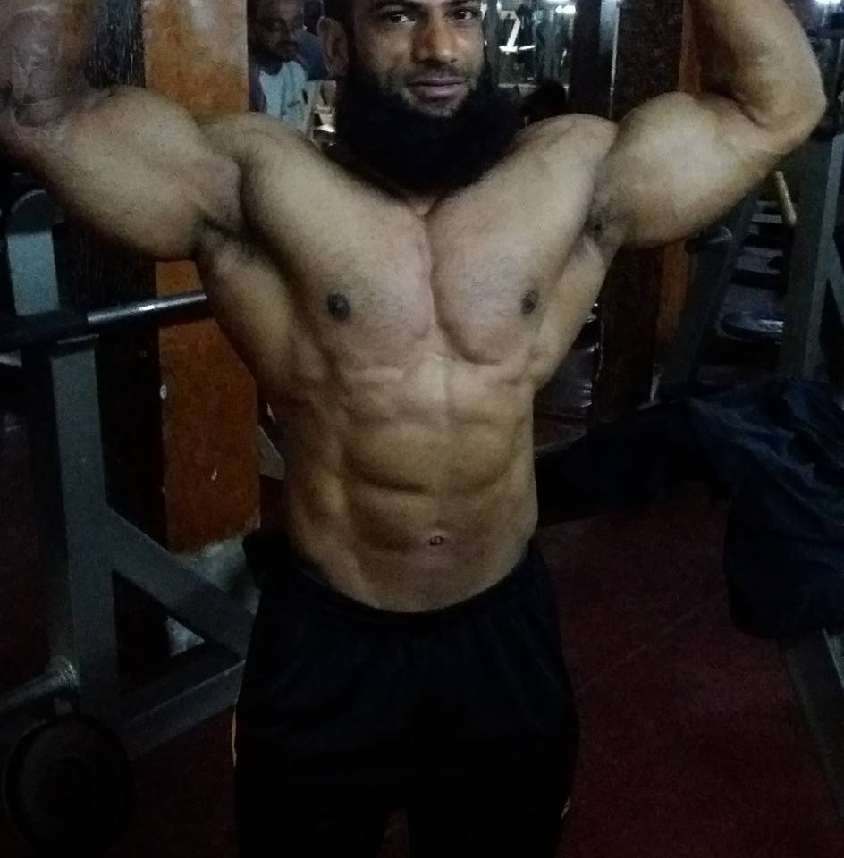 world bodybuilders pictures: bhakkar base lahore bodybuilder muhammad ...