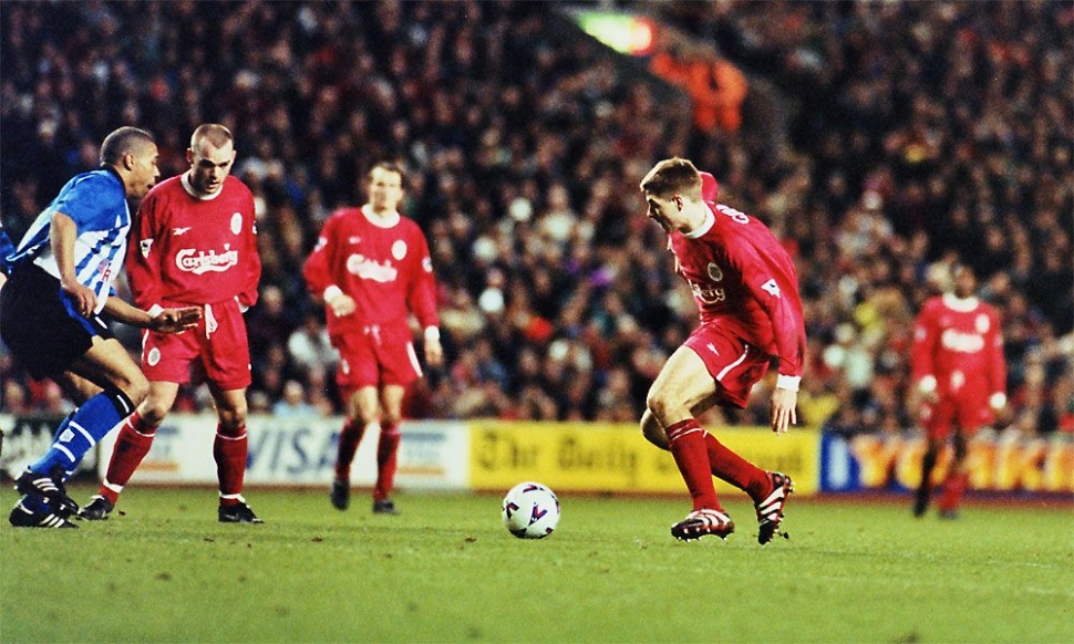 Goodbye Stevie - Only Nike! What Cristiano Ronaldo, Gerrard, Messi and ...