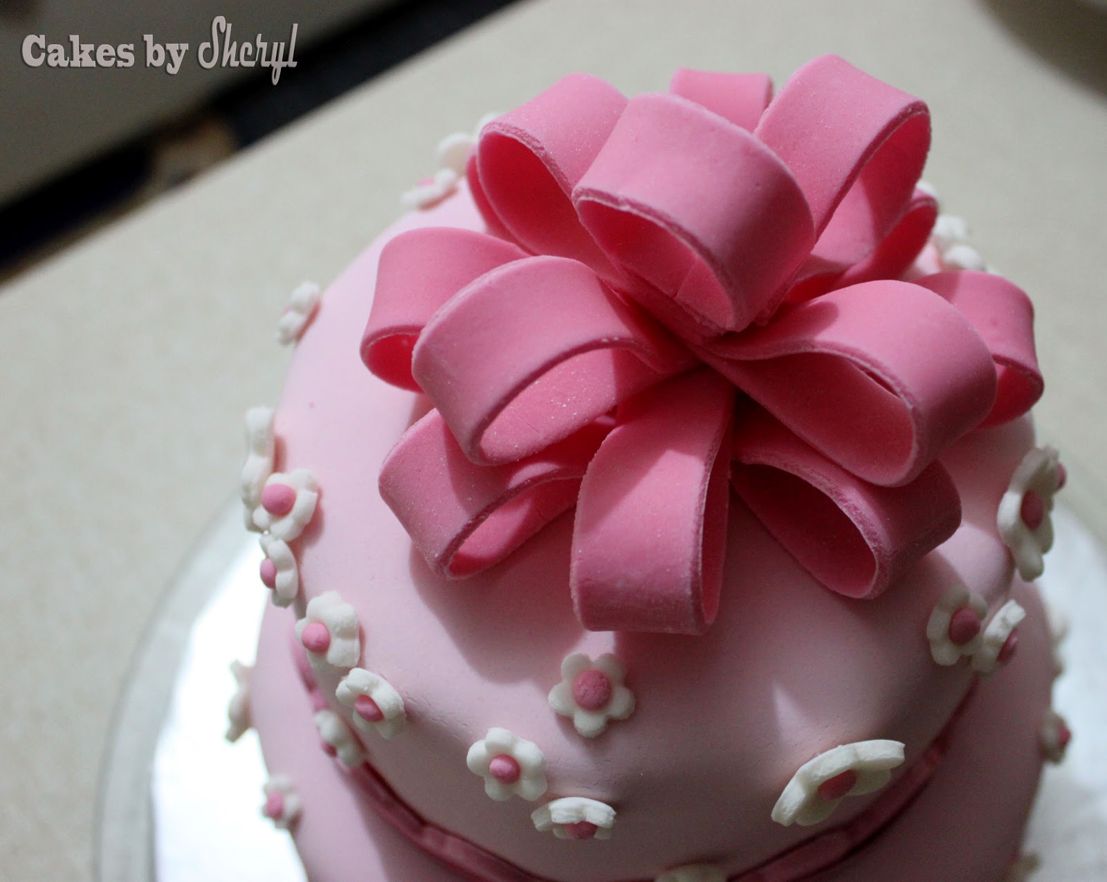 Project: Pink and girly cake | Little Things Matter Most