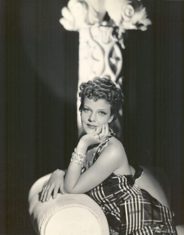 40 Beautiful Photos of Elissa Landi in the 1930s and Early ’40s ...