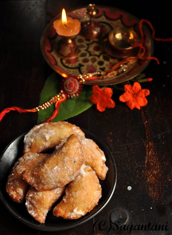Gujia or Paraki to Enjoy Holi. - A Homemaker's Diary