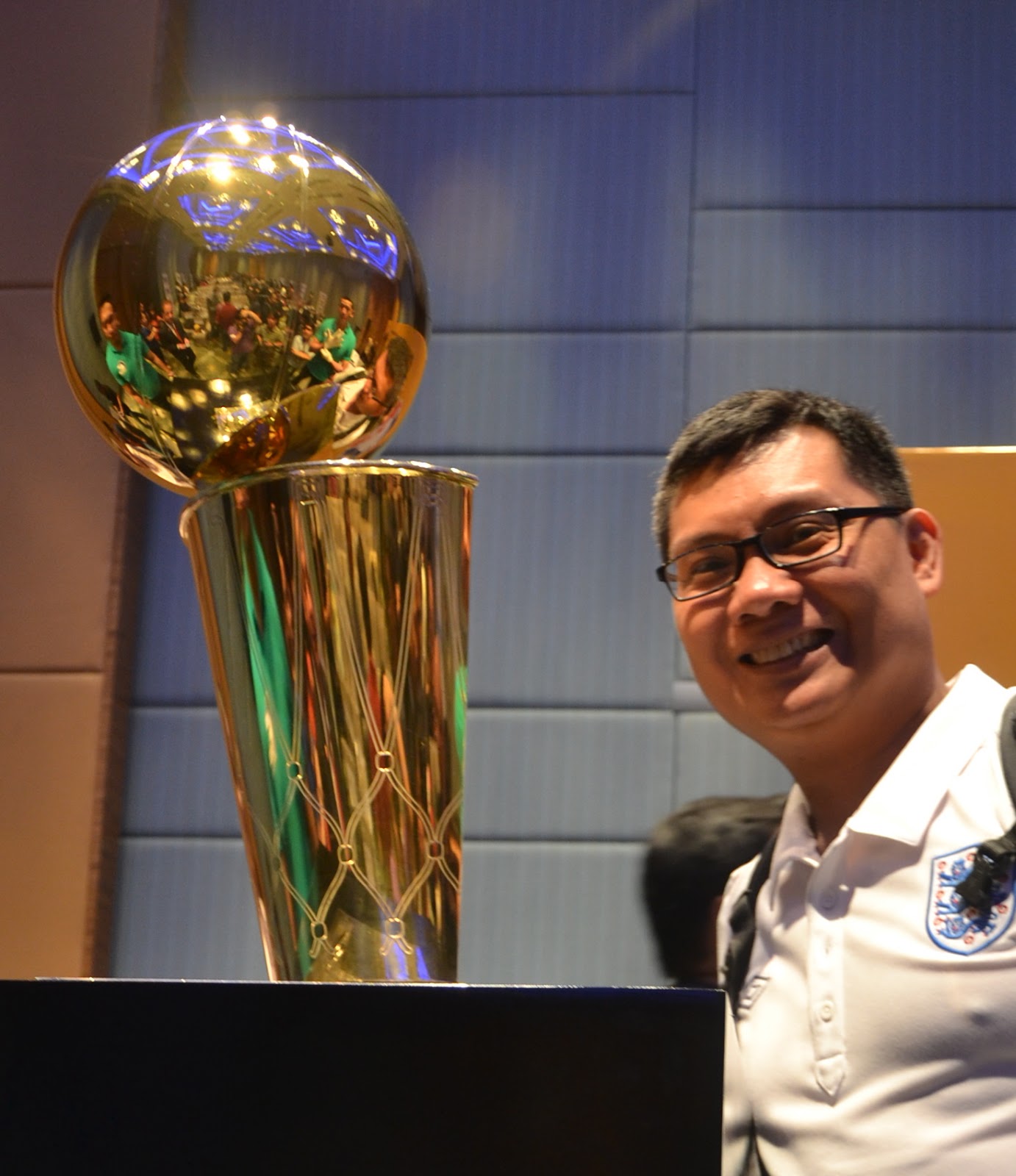 Bleachers Brew: Me & the Larry O'Brien, World Series, UFL & UAAP trophies