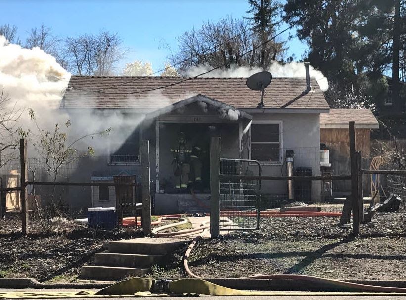 Residential Structure Fire in Paso Robles Extinguished