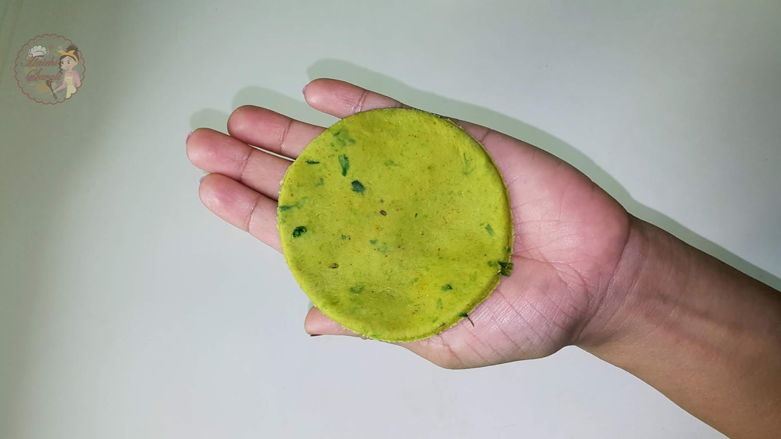 Green Peas Masala Puri: Tasty Breakfast Recipe - Aaichi Savali