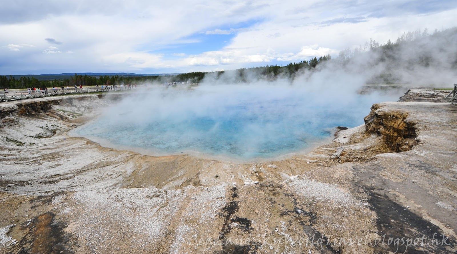 海陸空遊世界: 美西國家公園之旅第三天: 黃石國家公園 West Thumb Geyser Basin