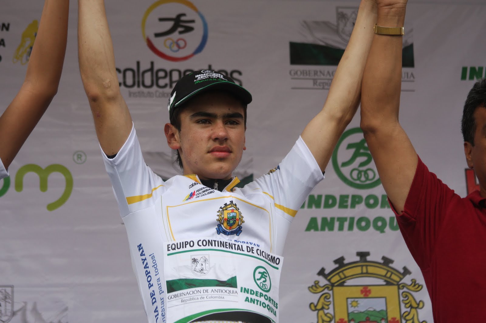 Villegas ganó la segunda etapa, Félix Barón mantuvo el liderato