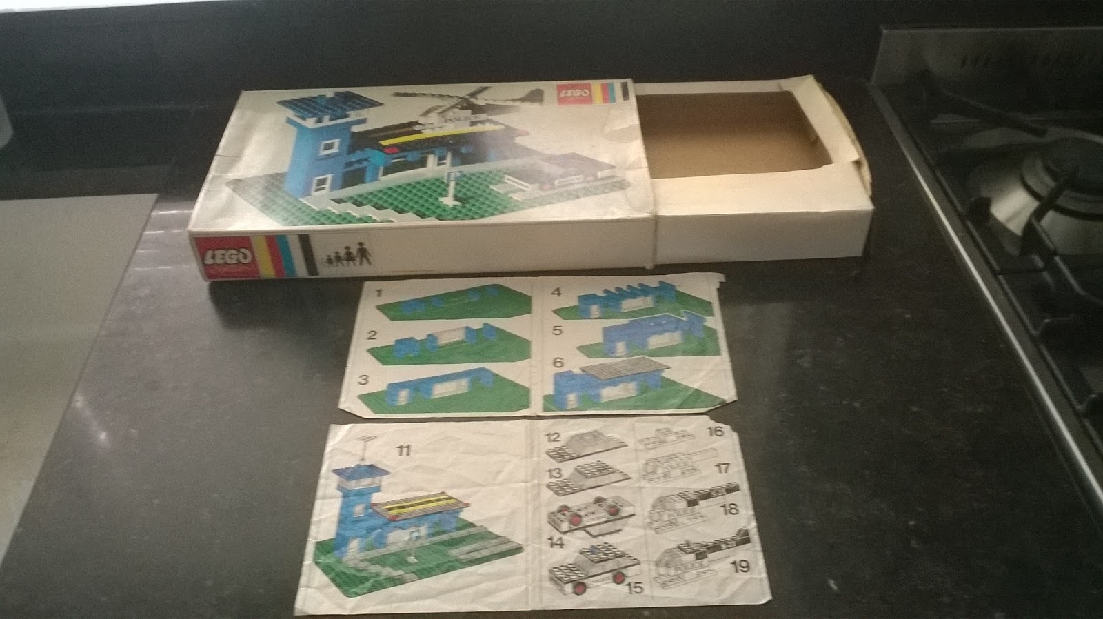 Grabbelbak: Lego 354 Politieluchthaven