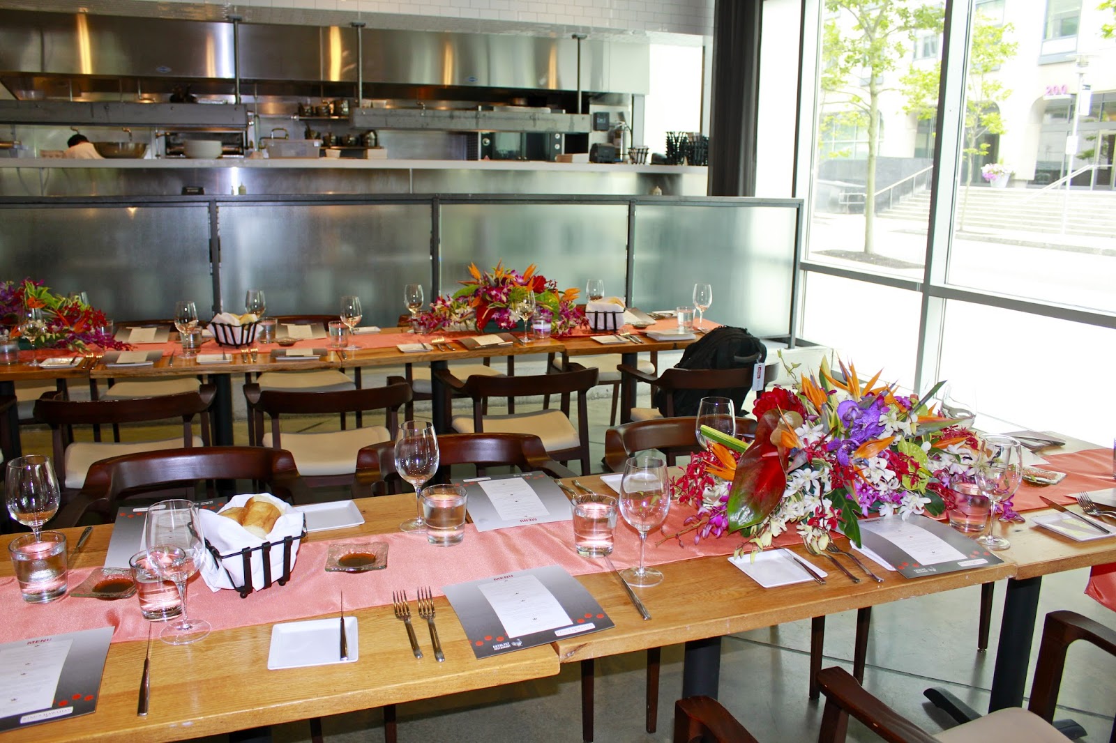 Nomsense: Lunch with King's Hawaiian at Catalyst