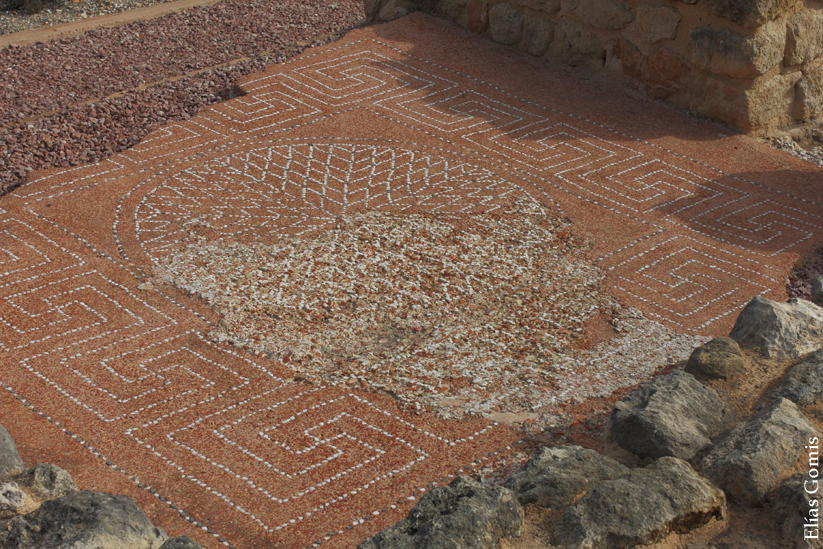 Hoy no sé ni quién soy: PASEO POR EL YACIMIENTO DE LUCENTUM