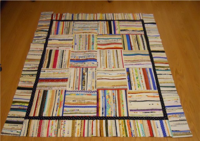 Quilter Jan: Selvage Edge Quilt Top Done!