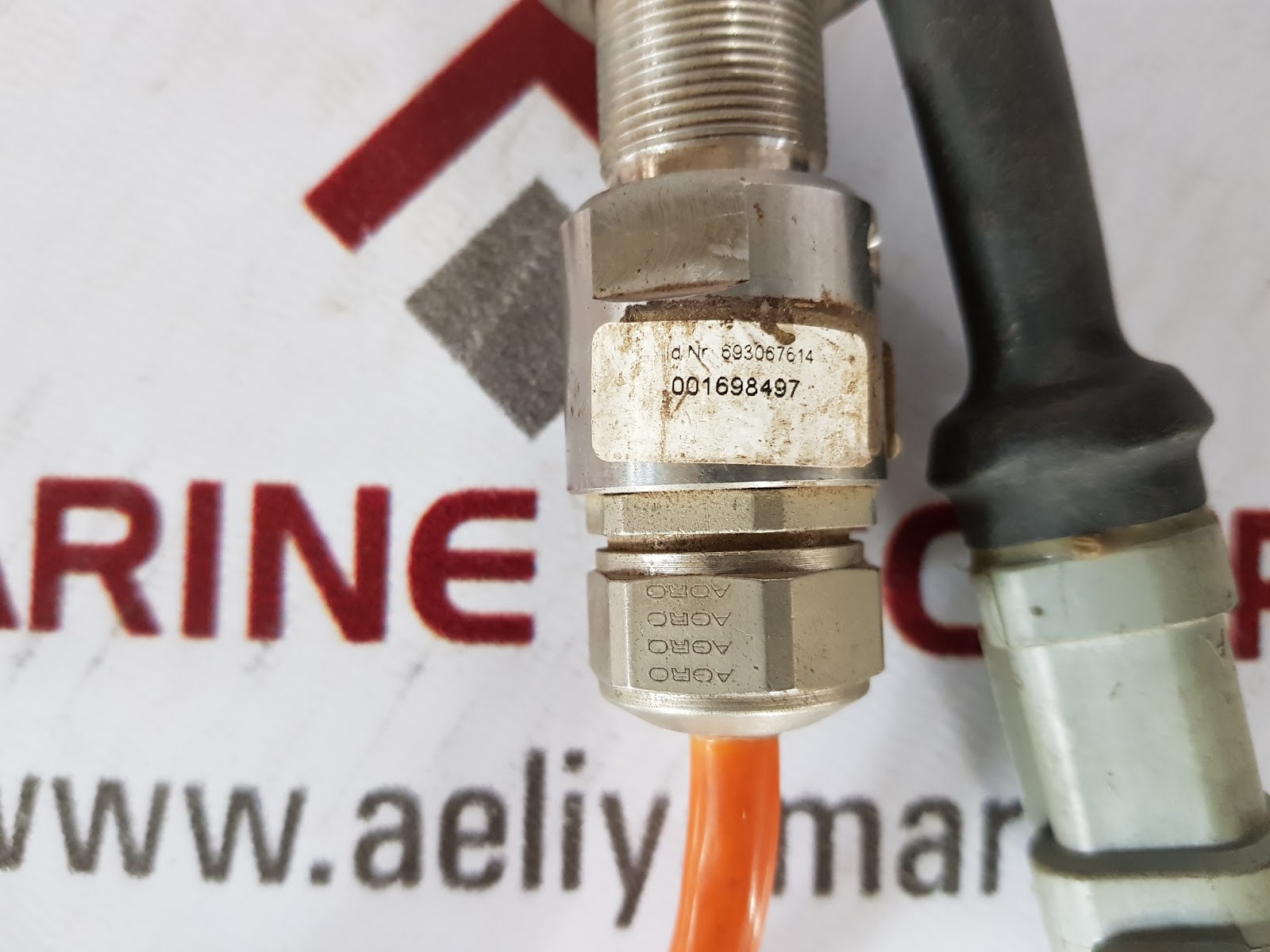 LIEBHERR 693067614 SENSOR - Aeliya Marine