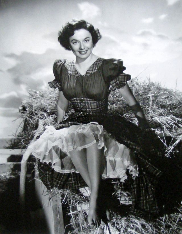 45 Glamorous Photos of Ruth Roman in the 1940s and ‘50s ~ Vintage Everyday