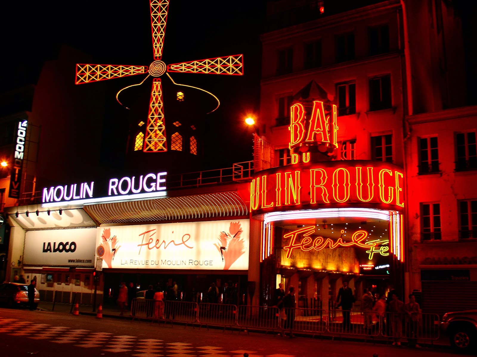 CABARET MOULIN ROUGE PARIS photos - wallpapers | the fun bank