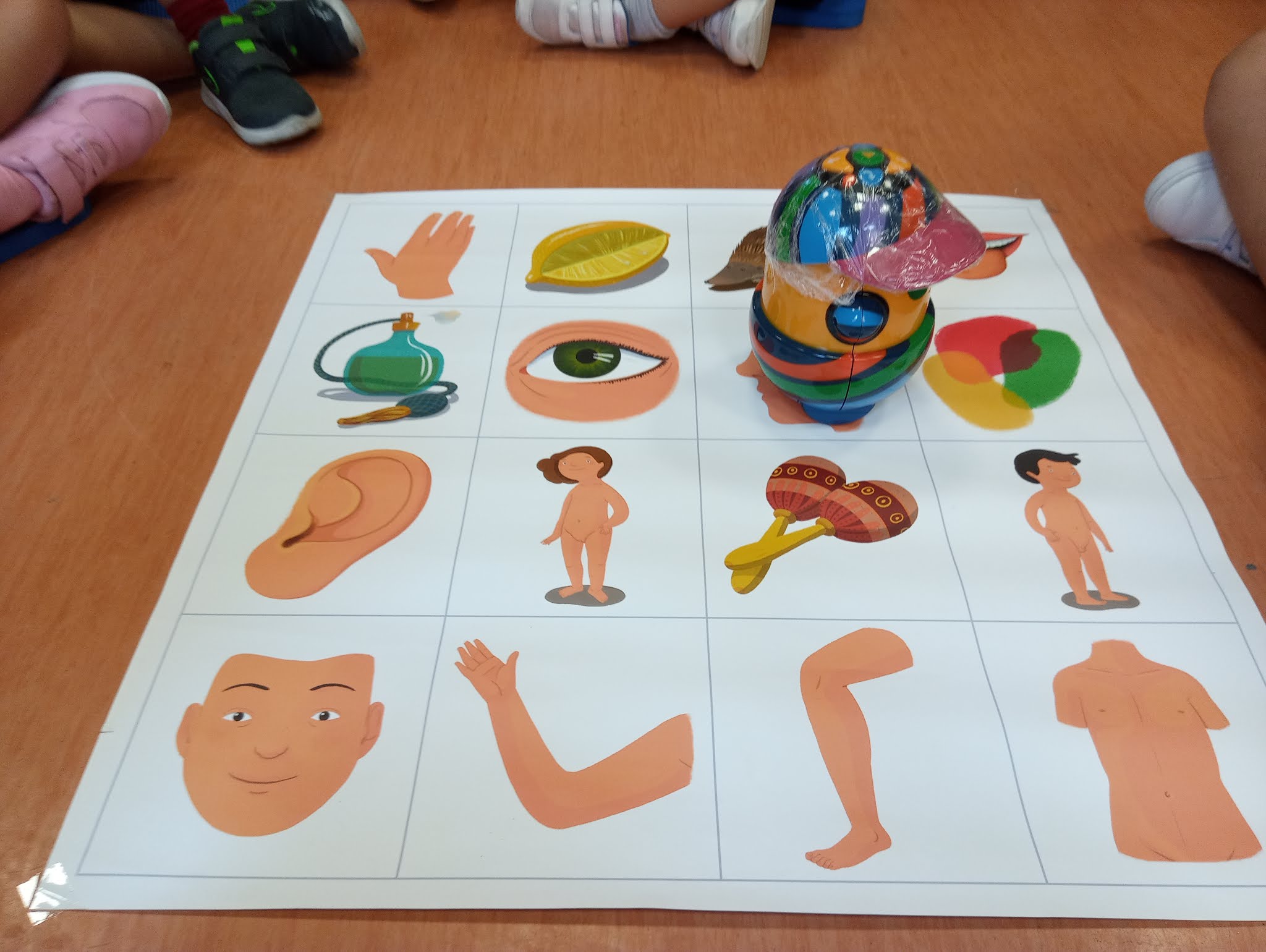 MI AULA DE INFANTIL: LOS SONIDOS DEL CUERPO MI AULA DE INFANTIL: LOS SONIDOS DEL CUERPO