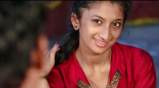 PiczGallerys: Paravai Movie Stills