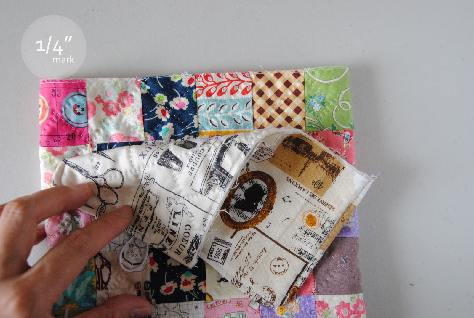 1/4" mark: Tutorial: mini ipad pouch