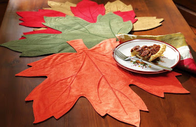 Jo's Favorite Things: Autumn Dining: Time to Bring out the Leaf ...