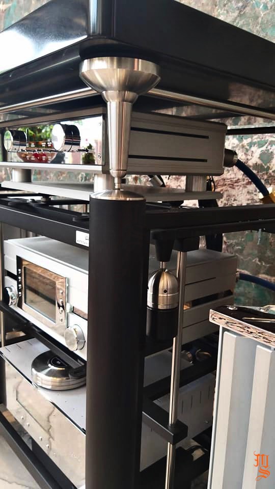 ARTESANIA – ESTELEON – BURMESTER – M & S | Ultimate High-Fidelity