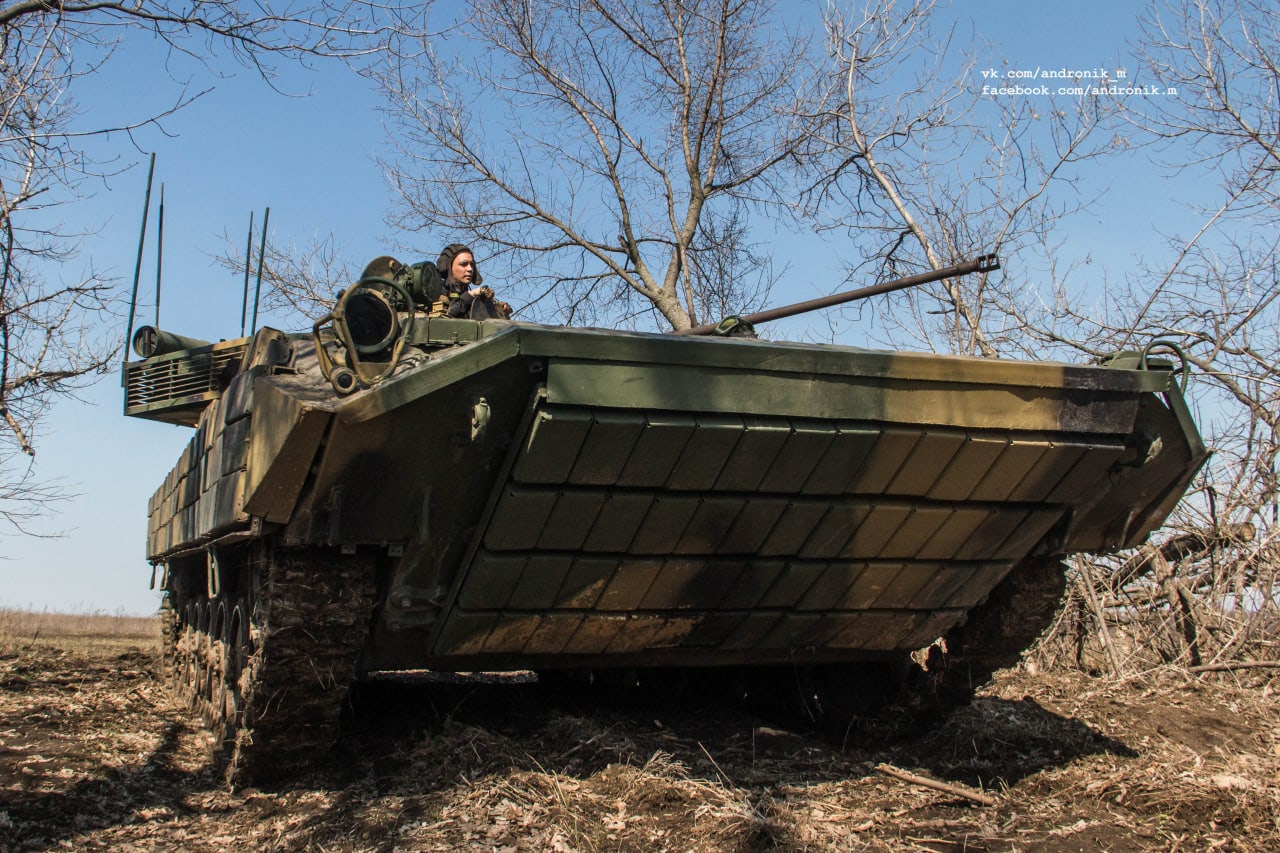 The Dead District: BMP-2 with K-1 ERA