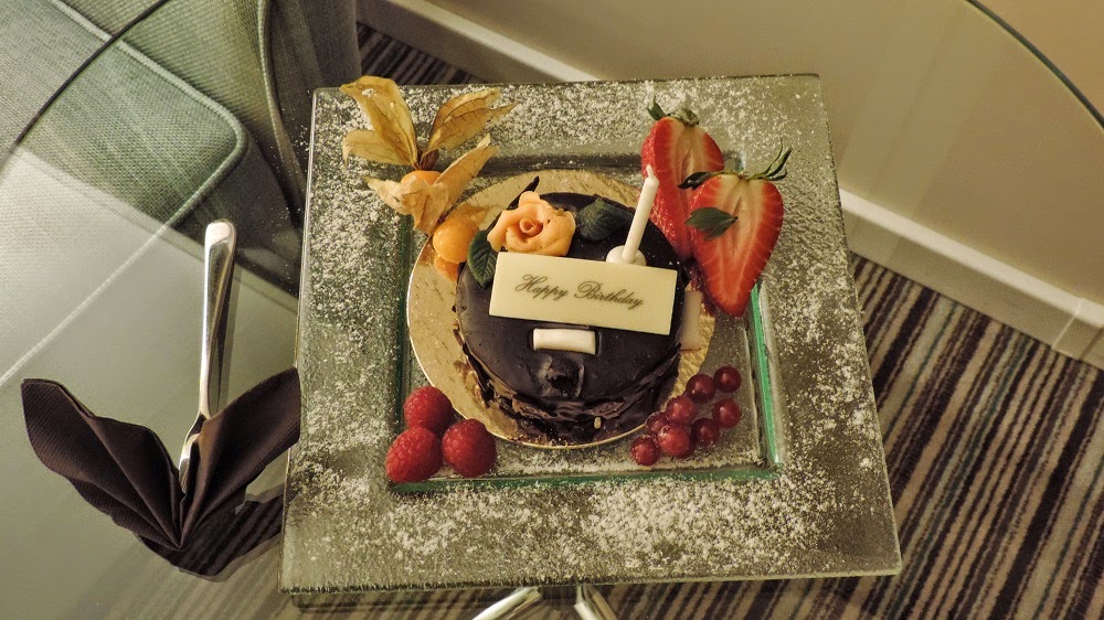 Receiving Birthday Cakes From Hotels & Airlines
