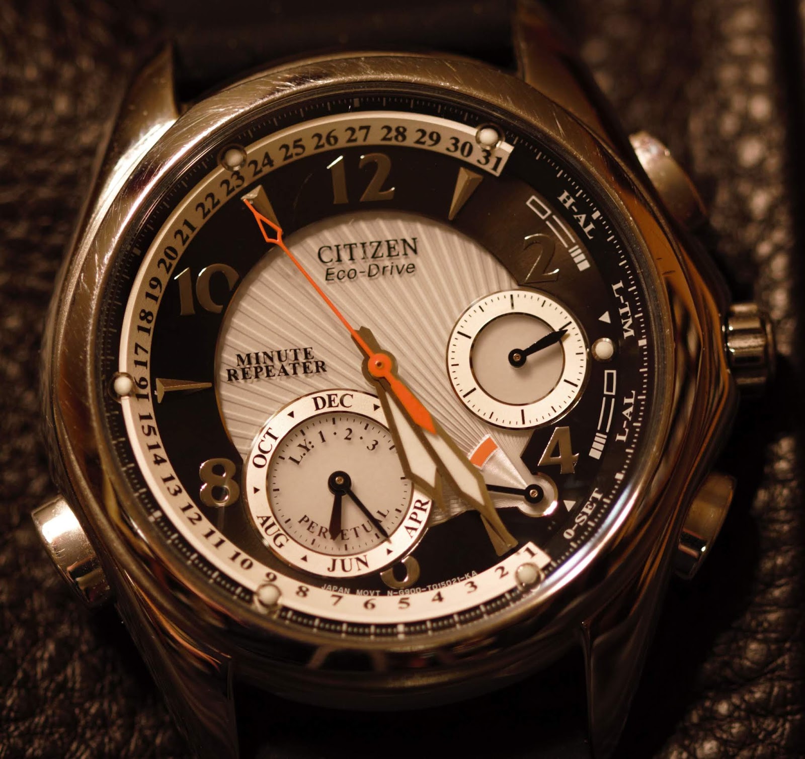 A Life of Macro Photography: Citizen G900 Minute Repeater