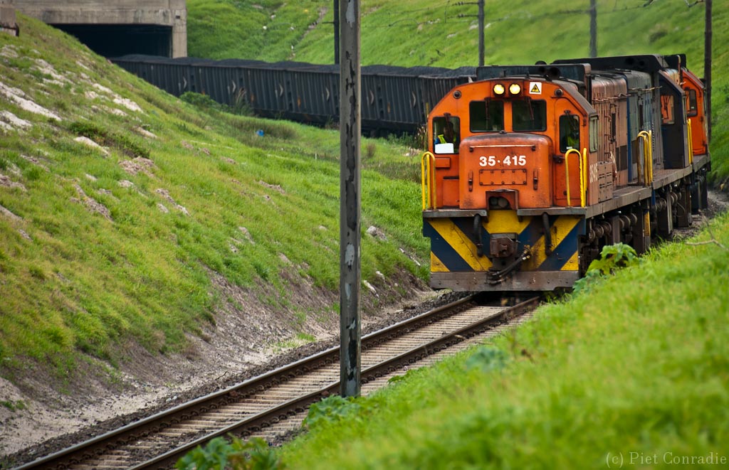 Trains and Railways in South Africa: 2009-07-10: Coal Freight to ...